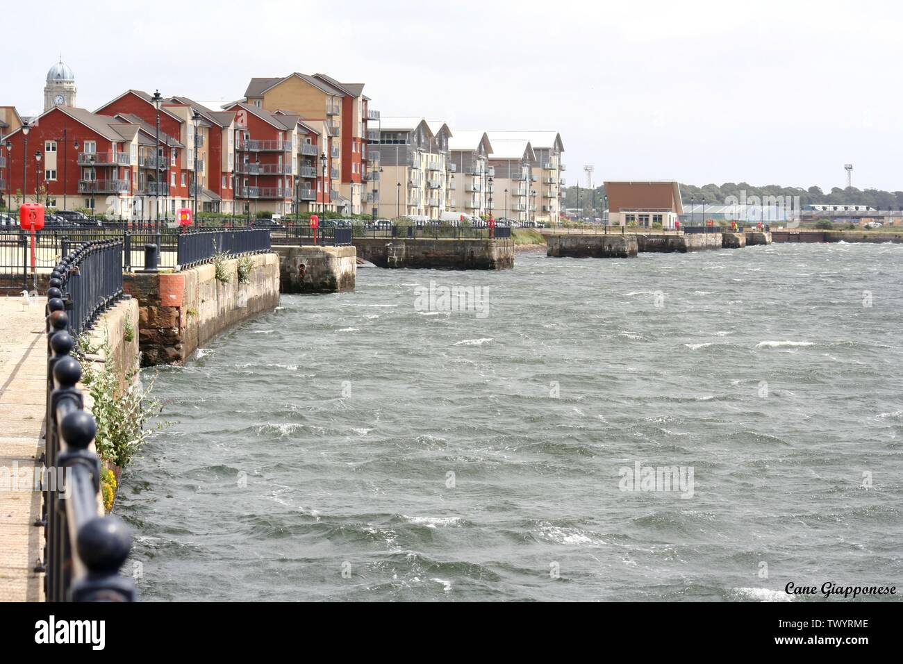 Barry waterfront hi-res stock photography and images - Alamy