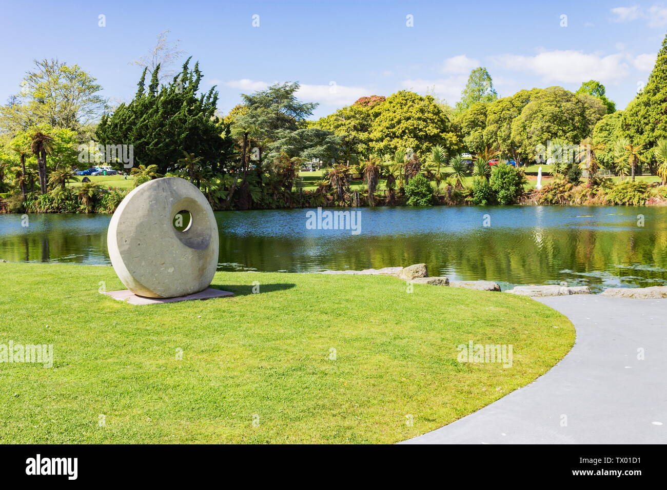 Rotorua summer recreational activity hi-res stock photography and ...