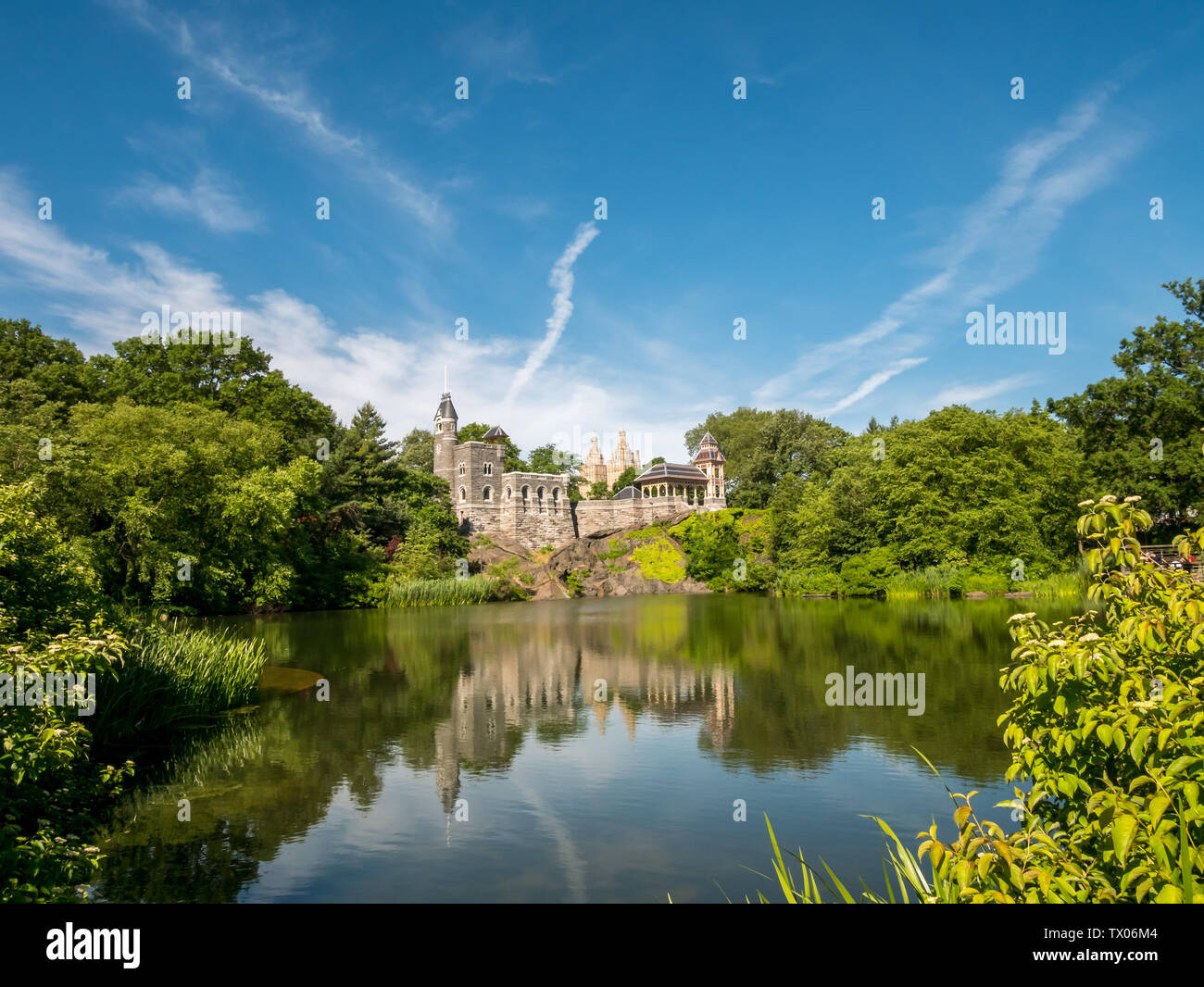 Wide Angle View of the Belvedere Castle and Pond in Central Park Stock ...