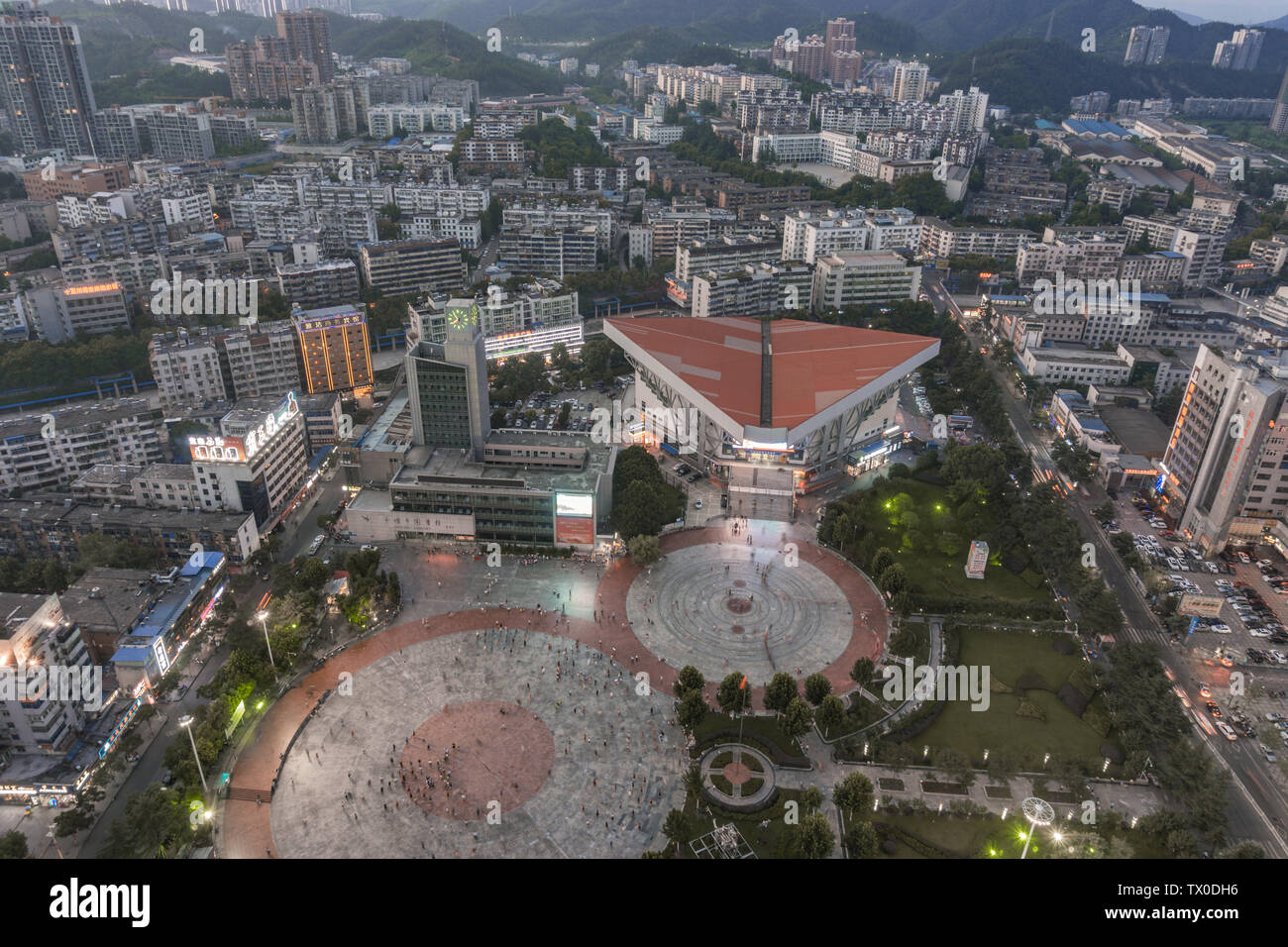 Shiyan hi-res stock photography and images - Alamy