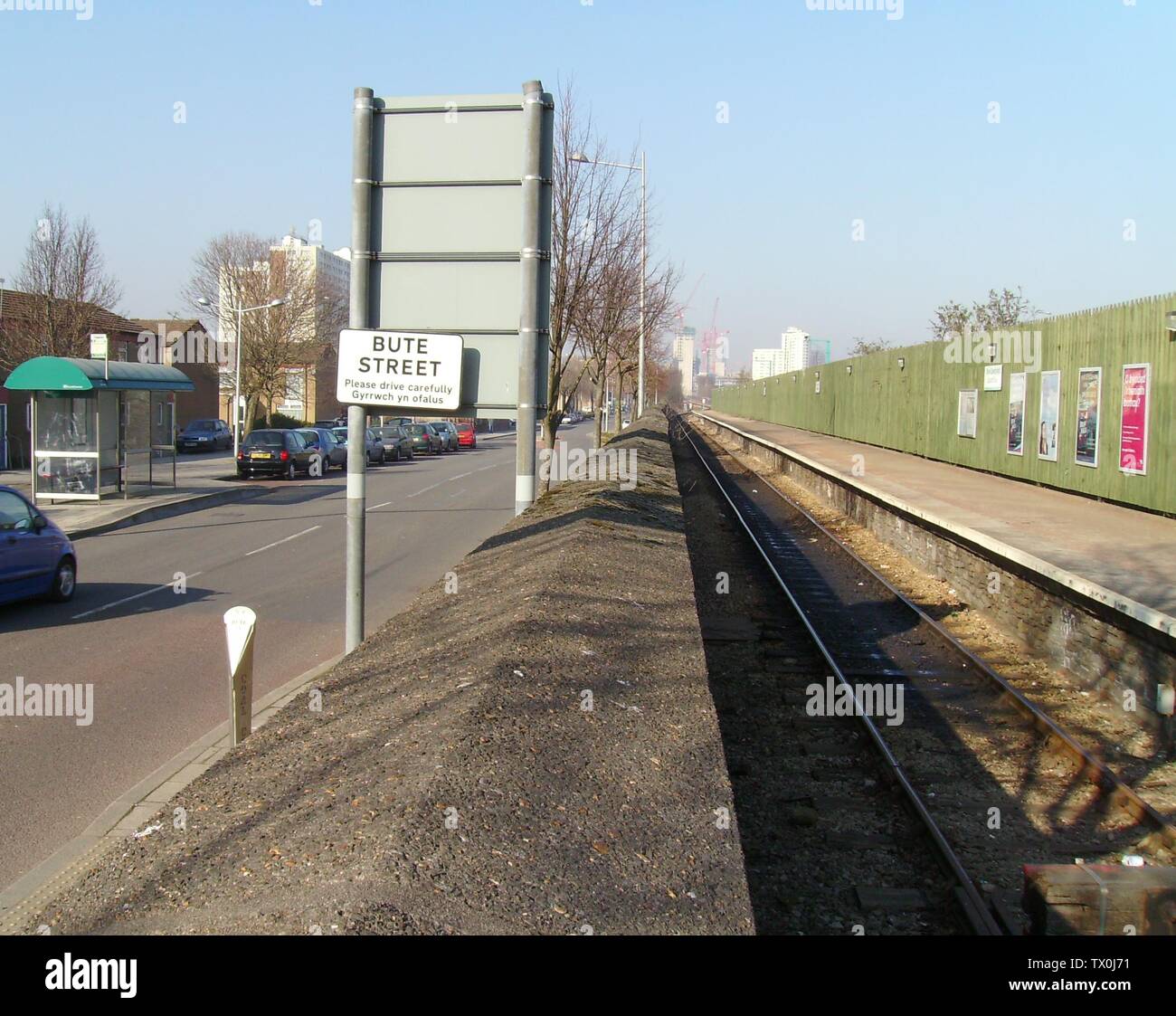 Bute street to the left hi-res stock photography and images - Alamy