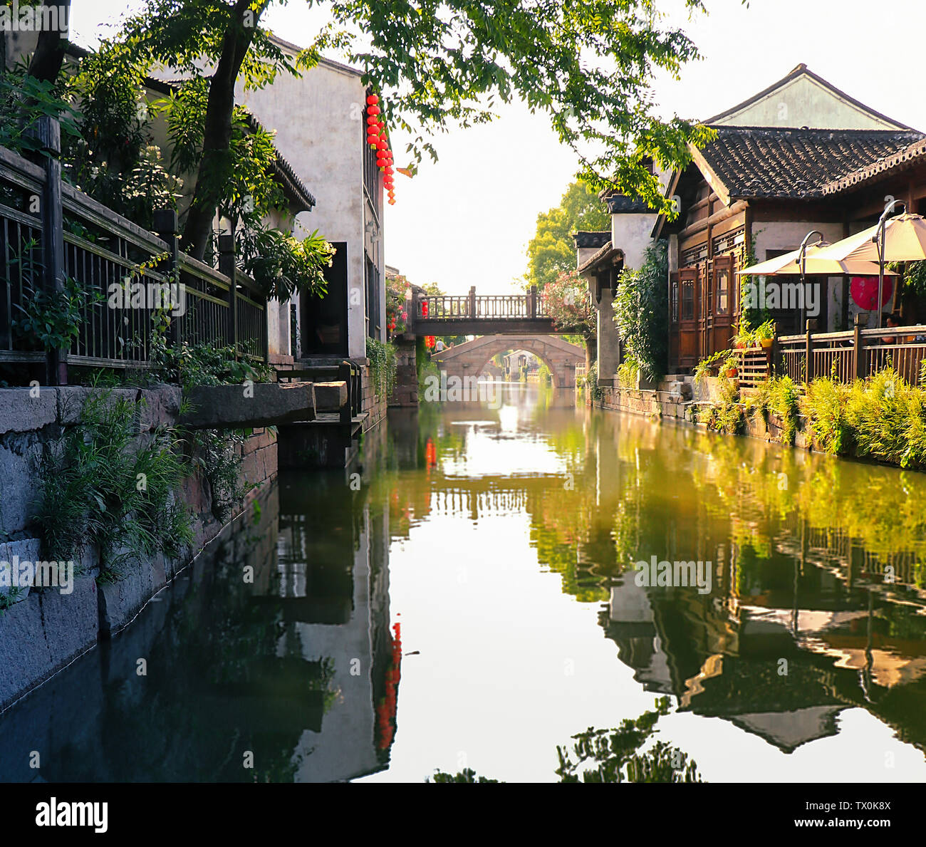 No one makes the city tourist hi-res stock photography and images - Alamy