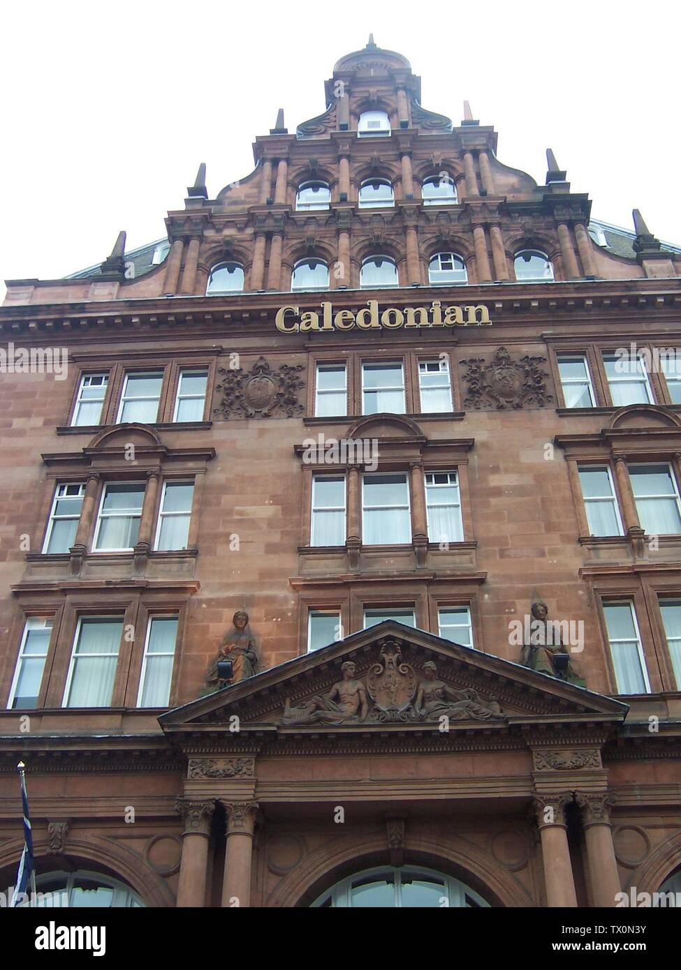 Caledonian hotel edinburgh hi-res stock photography and images - Alamy