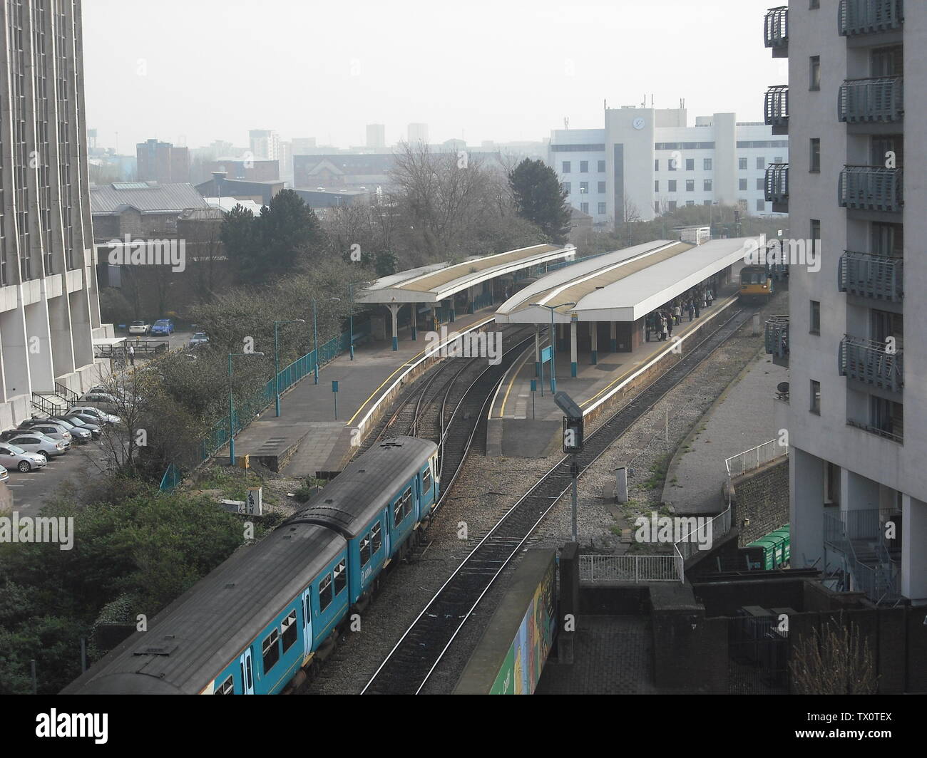 Queen street station low level hi-res stock photography and images - Alamy