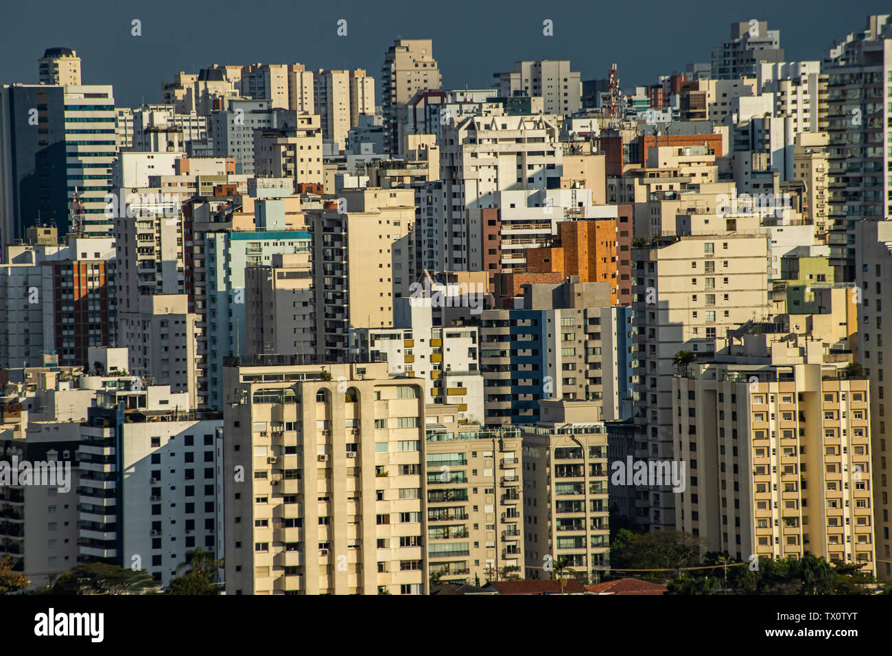 Building wall in the big city Stock Photo - Alamy