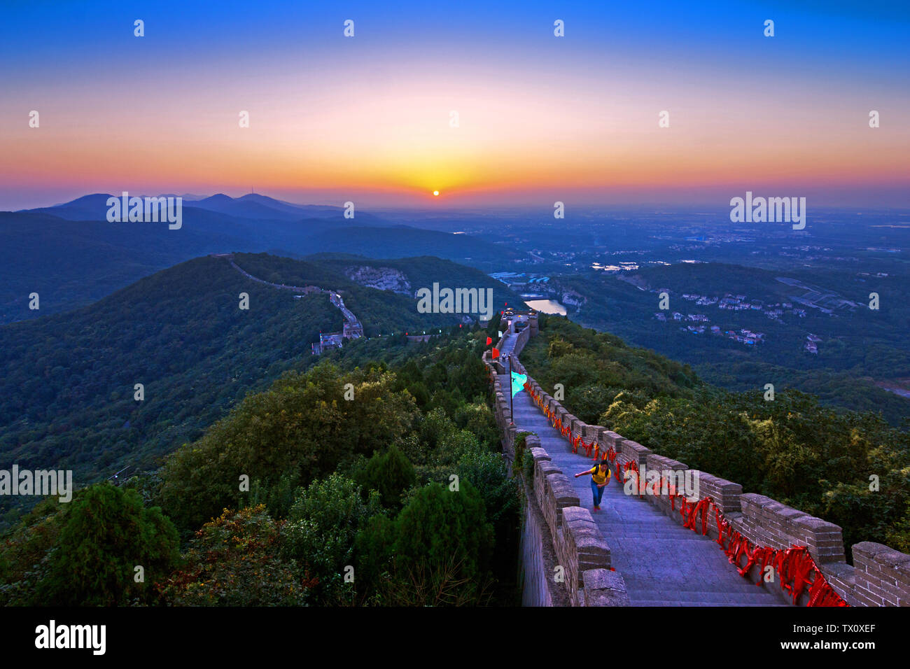 Nanjing pearl spring and great wall and sunset hi-res stock photography ...