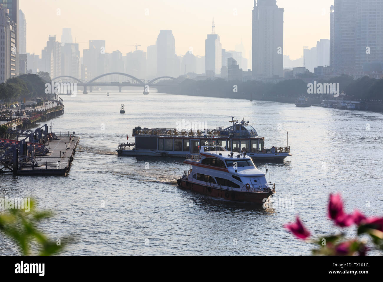 Pearl Water Stream (both sides of the Pearl River Stock Photo - Alamy