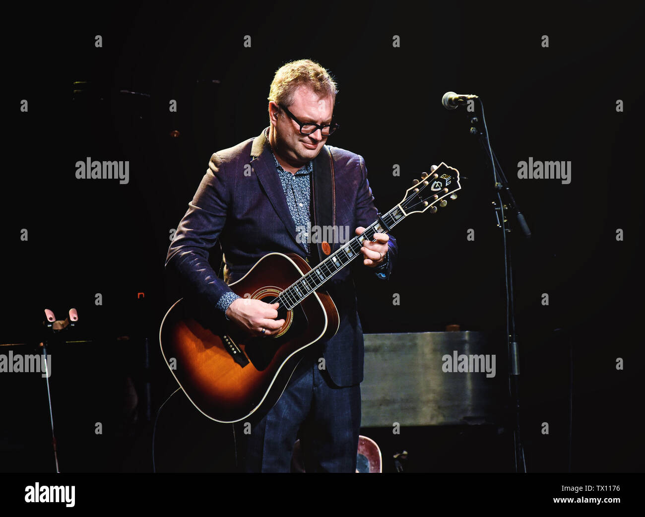 Bing bang theory hi-res stock photography and images - Alamy