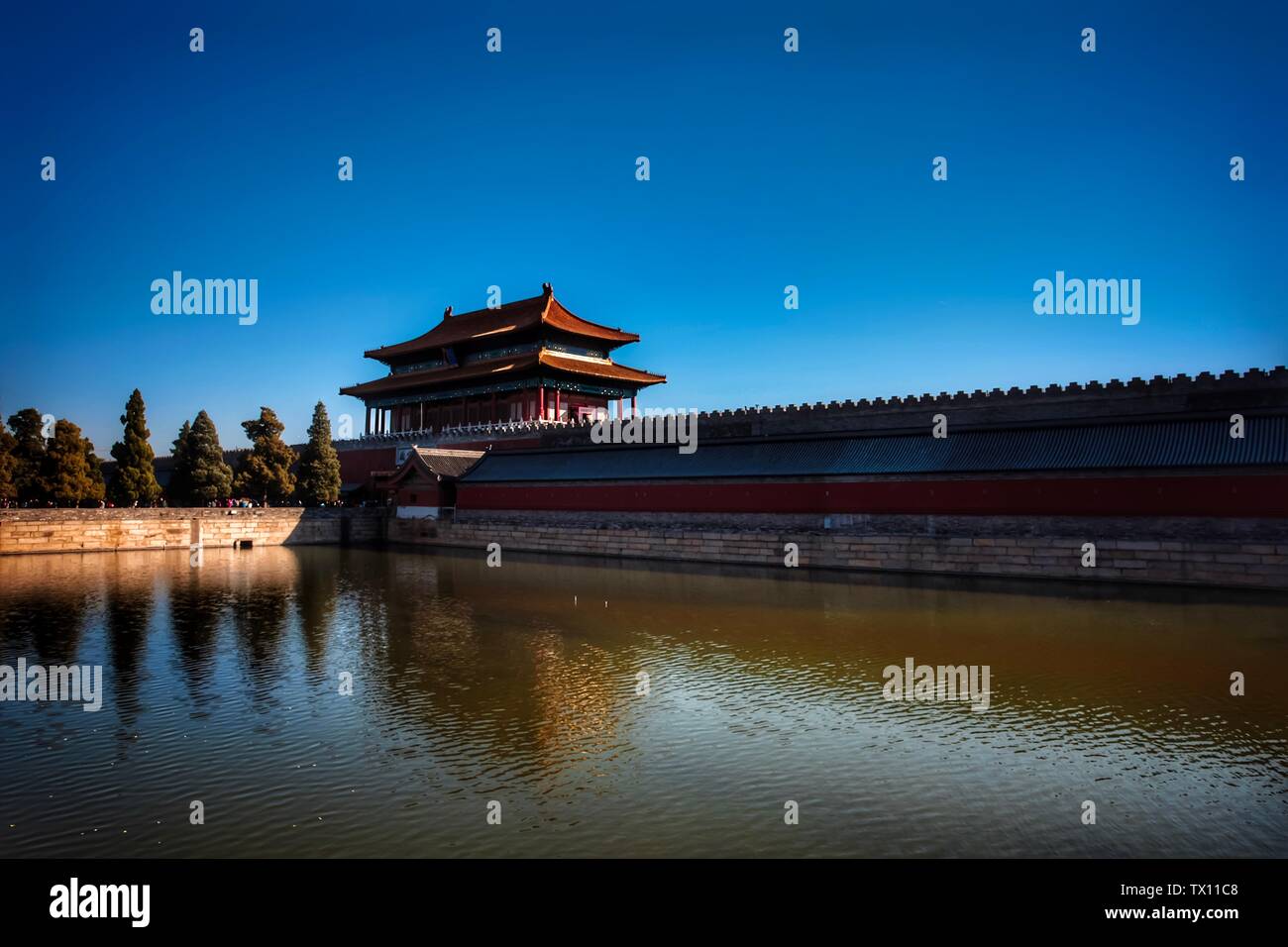 Autumn at the Imperial Palace in Beijing Stock Photo - Alamy