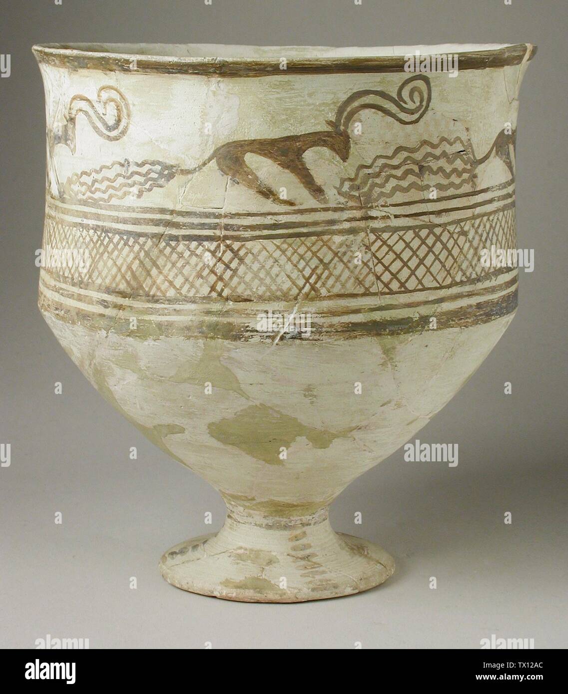 Serviceware buff ware hi-res stock photography and images - Alamy