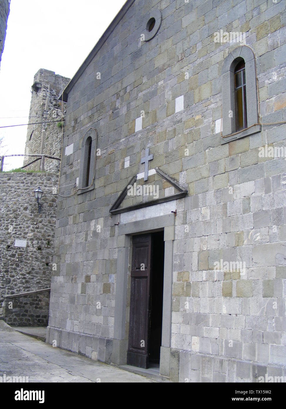 Facciata Chiesa High Resolution Stock Photography and Images - Alamy