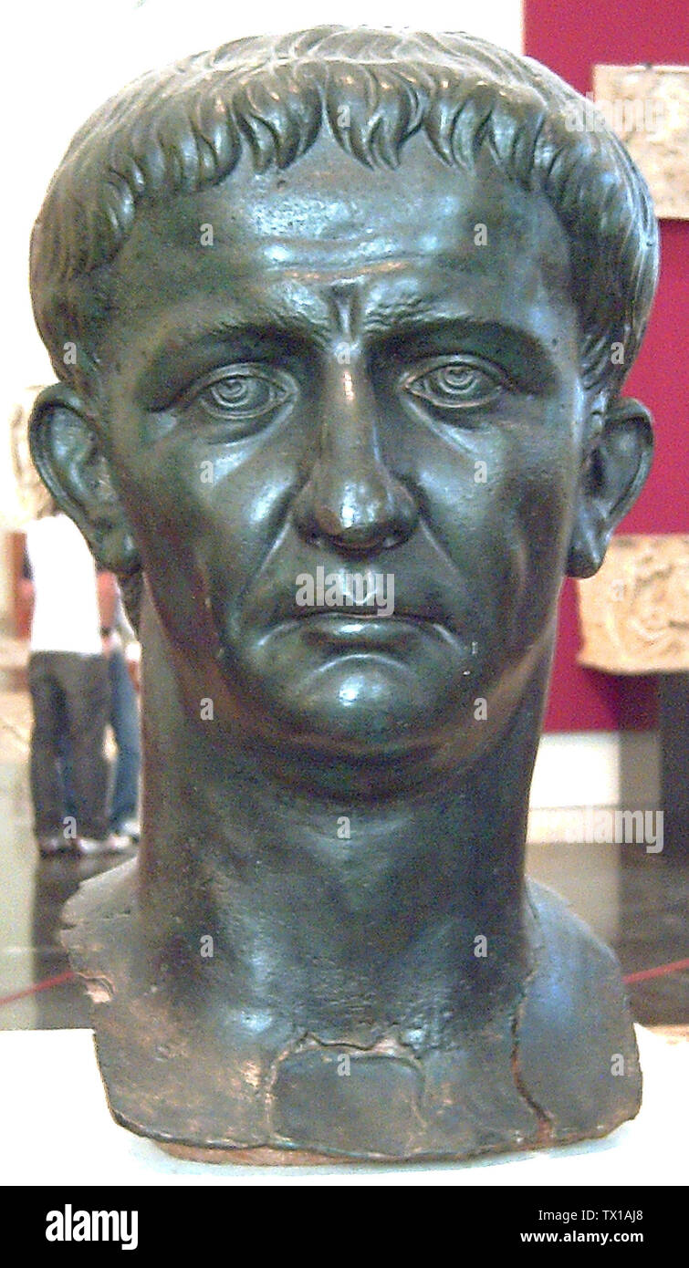 The roman emperor claudius hi-res stock photography and images - Alamy