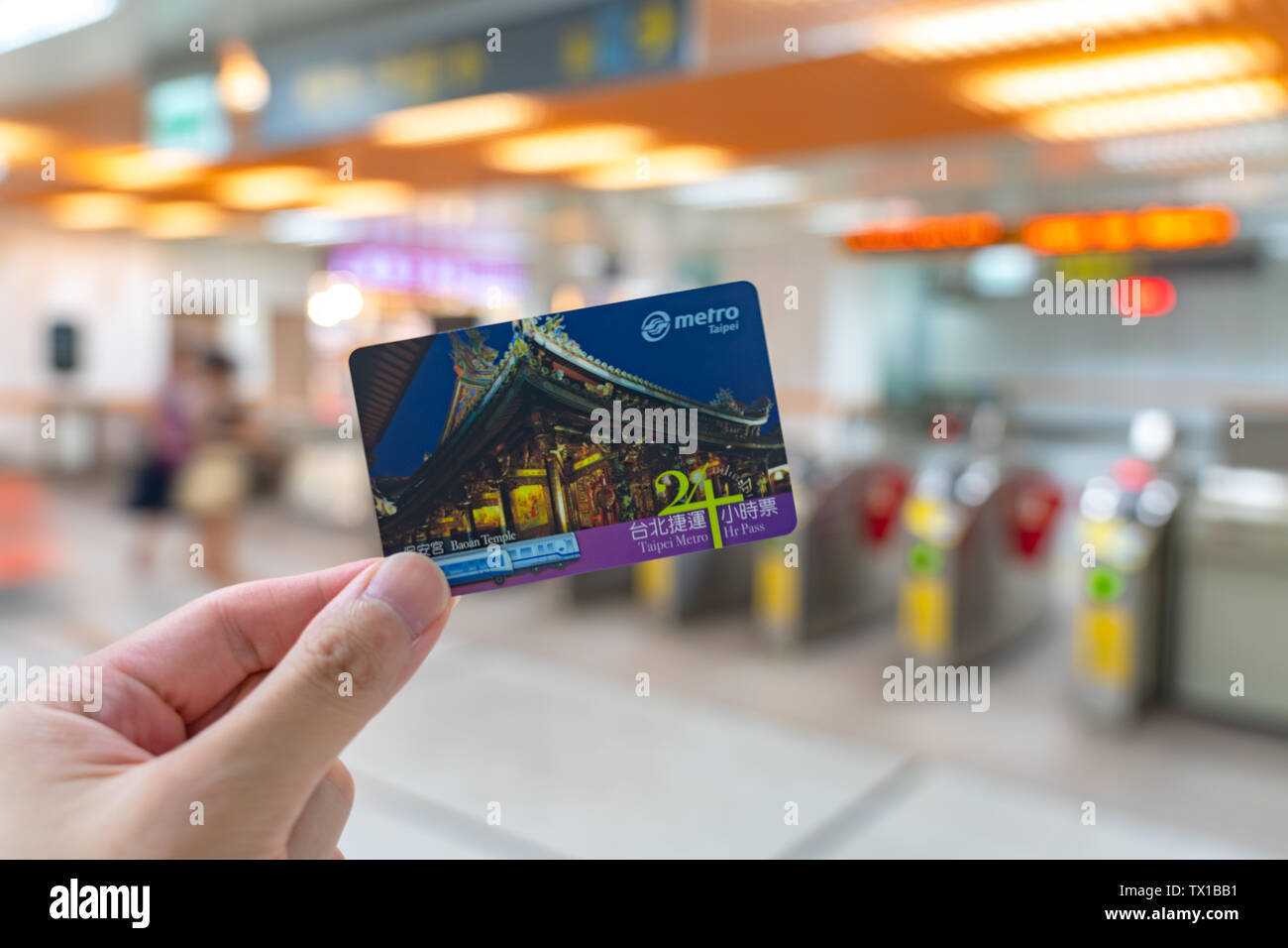 Using subway system in Taipei by 24hr Taipei Metro Pass. Once activated ...