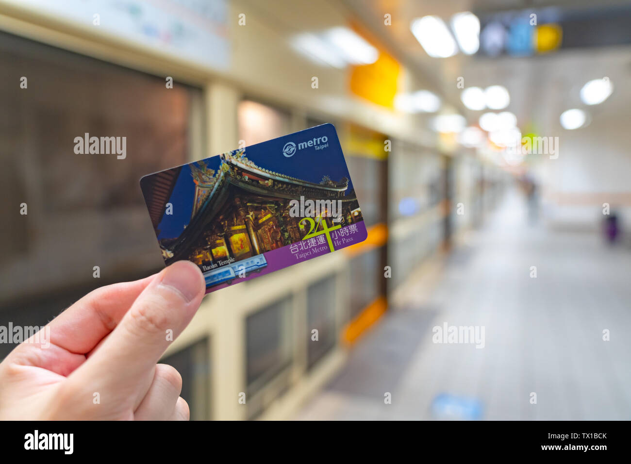 Valid pass hi-res stock photography and images - Alamy