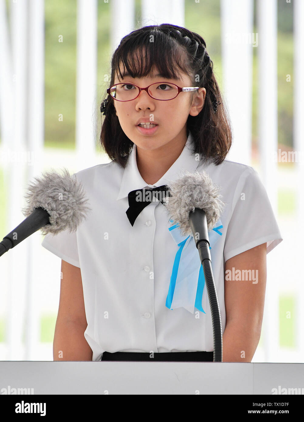 Yamauchi Rena reads out her poem for peace during the memorial service ...