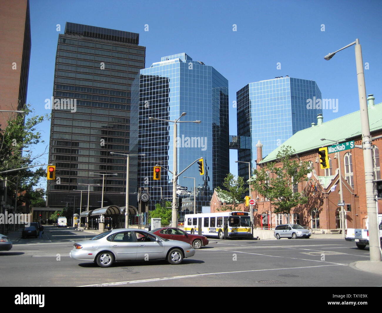 Commerce place hi-res stock photography and images - Alamy