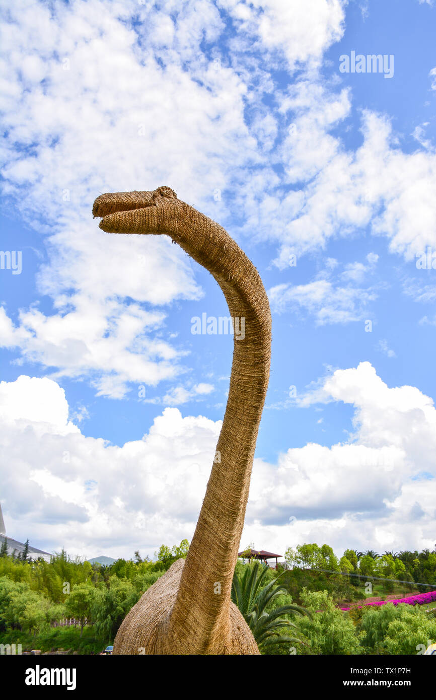 Dinosaur structure hi-res stock photography and images - Alamy