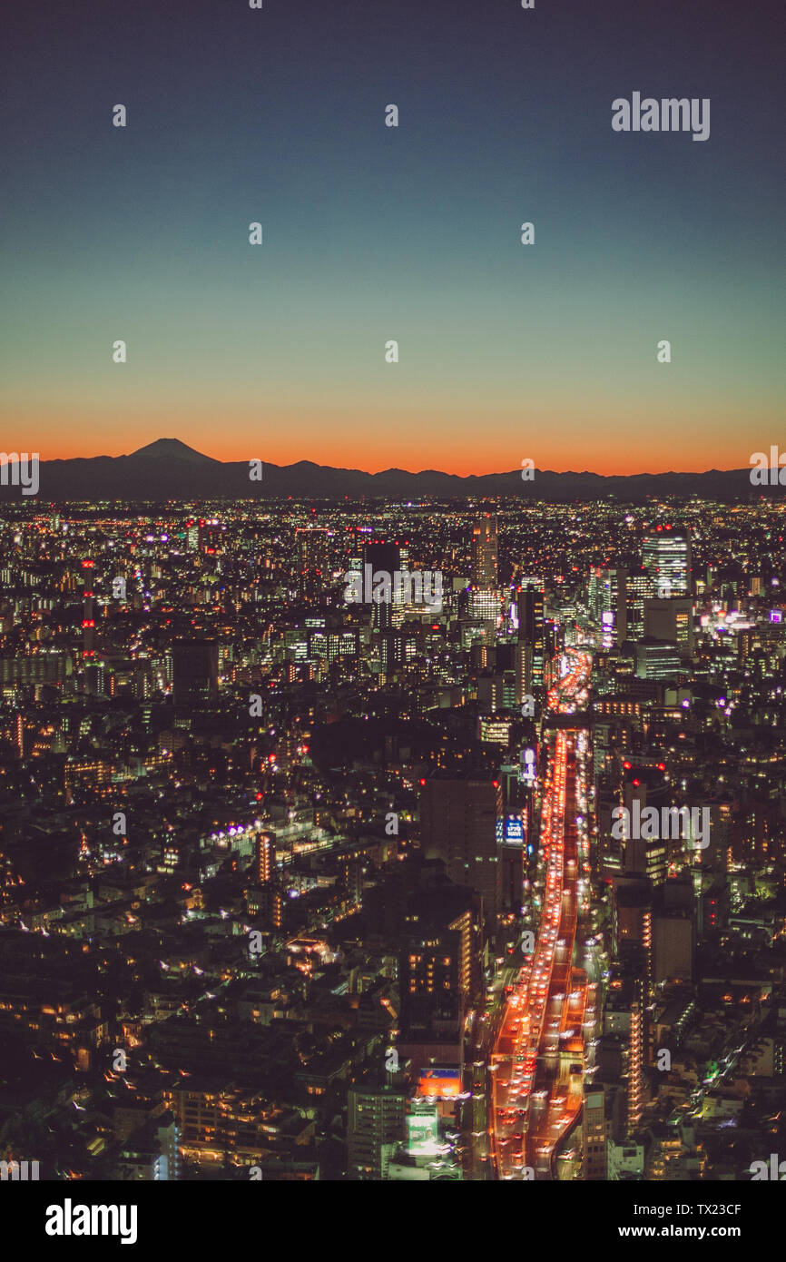 Tokyo cityview hi-res stock photography and images - Alamy