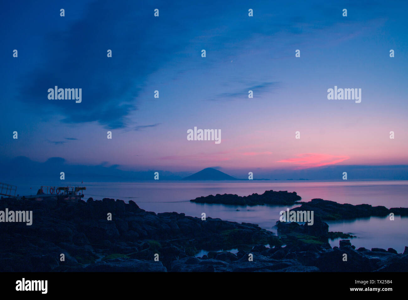 Sunset on jeju hi-res stock photography and images - Alamy