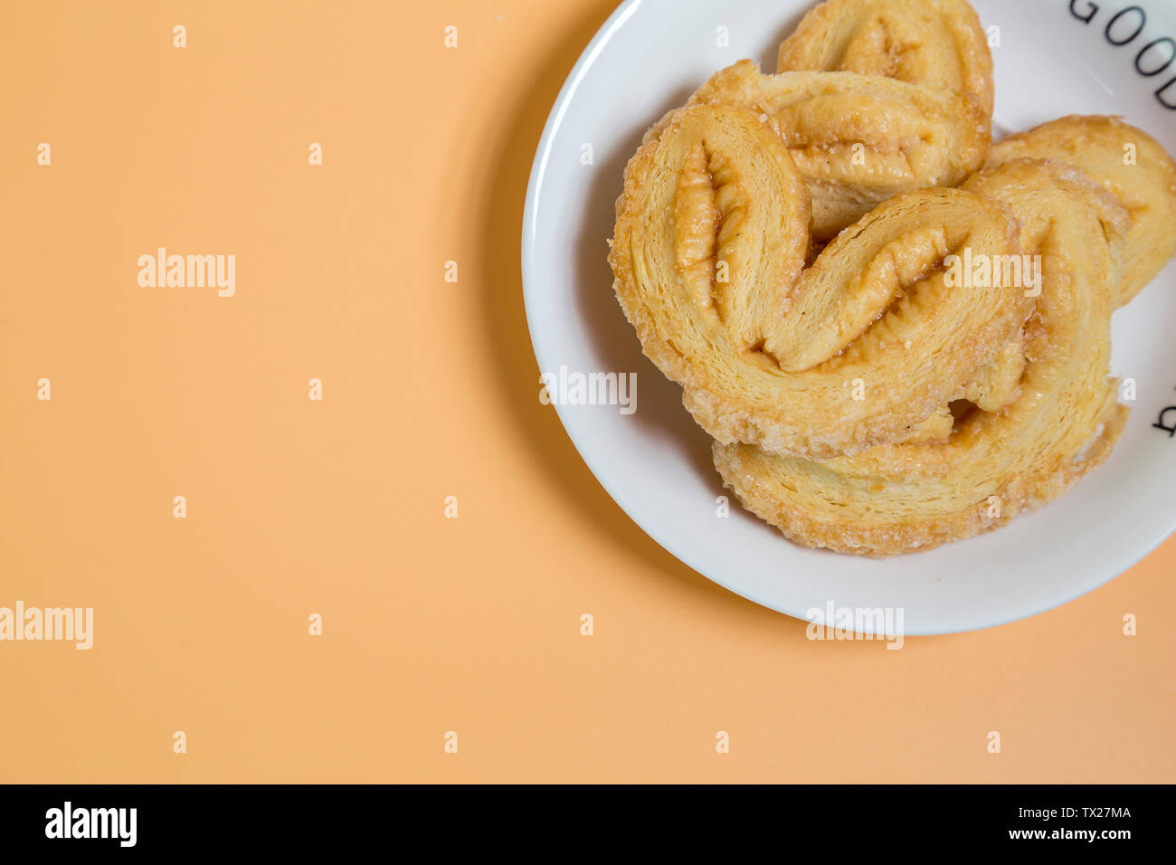 Butterfly sweets hi-res stock photography and images - Alamy