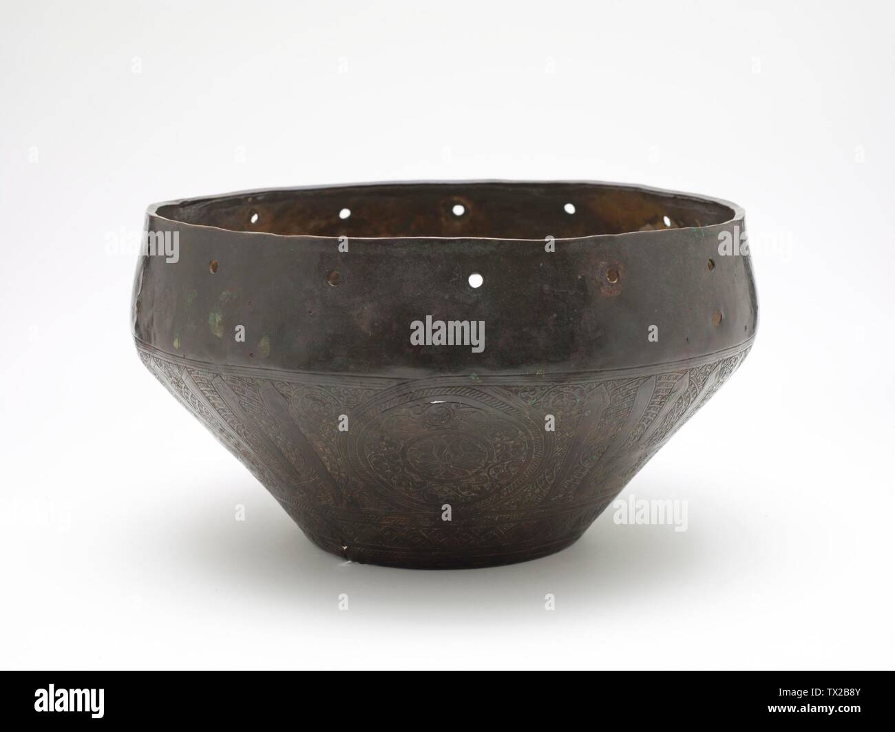 Silver musical instruments hi-res stock photography and images - Alamy