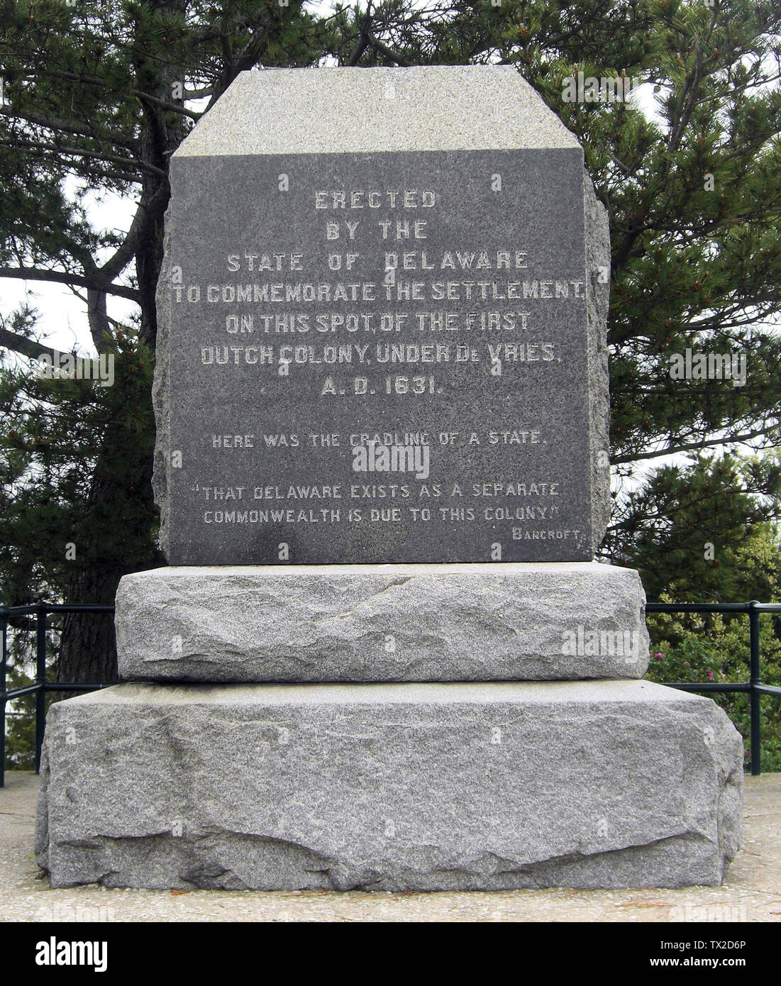 Commemorative hat hi-res stock photography and images - Alamy