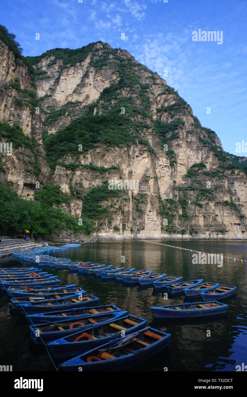 The longqingxia hi-res stock photography and images - Alamy