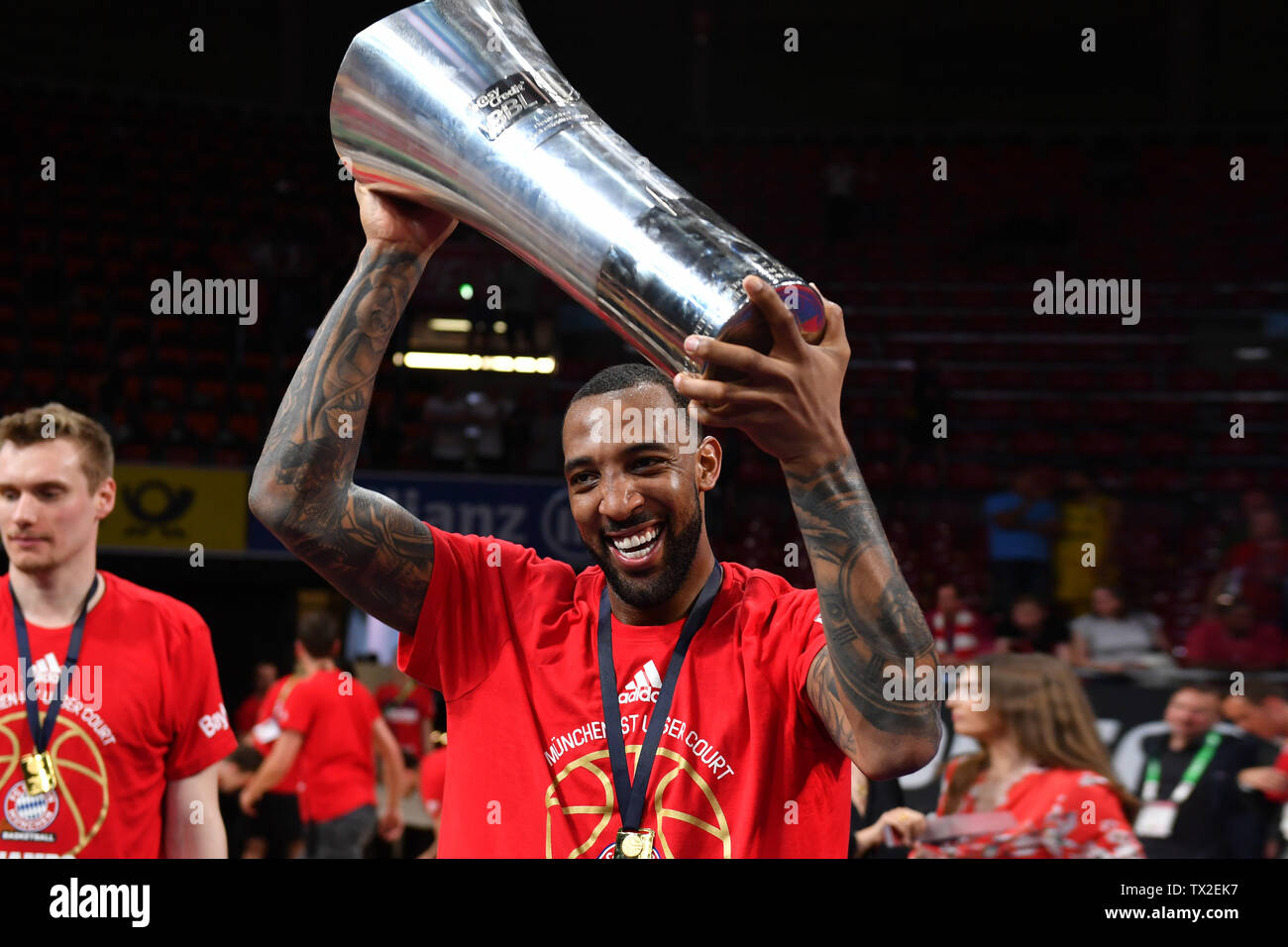 Munich, Deutschland. 23rd June, 2019. Derrick WILLIAMS (FCB) with cup ...