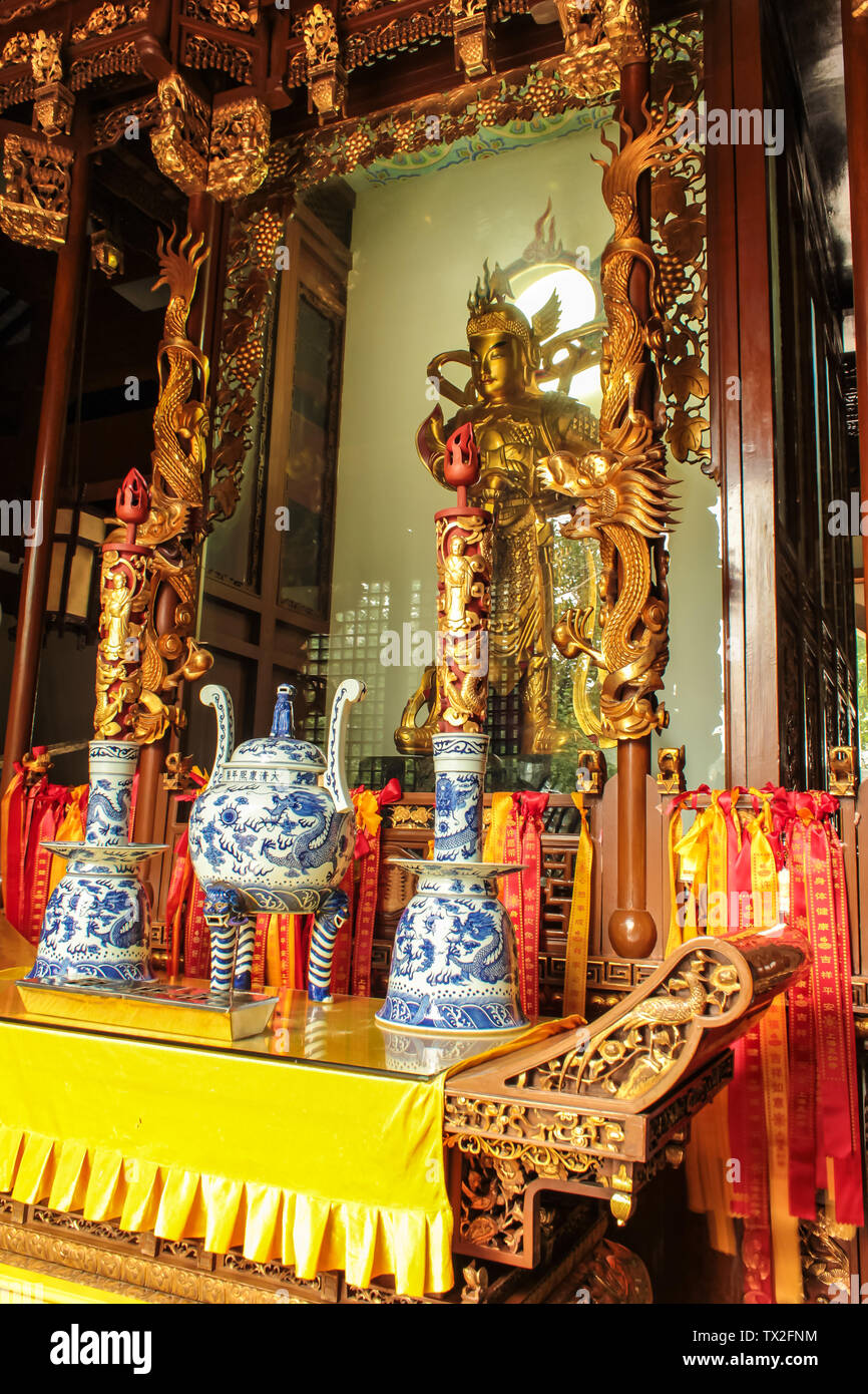 Shanghai Zhenru Temple Stock Photo - Alamy