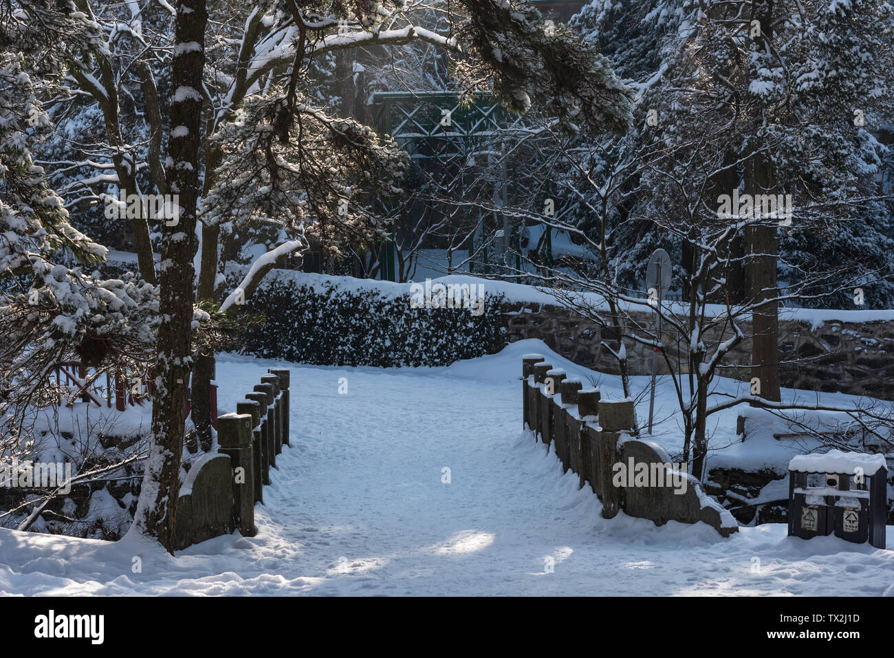 Snow view of Kuling town, Lushan Stock Photo - Alamy