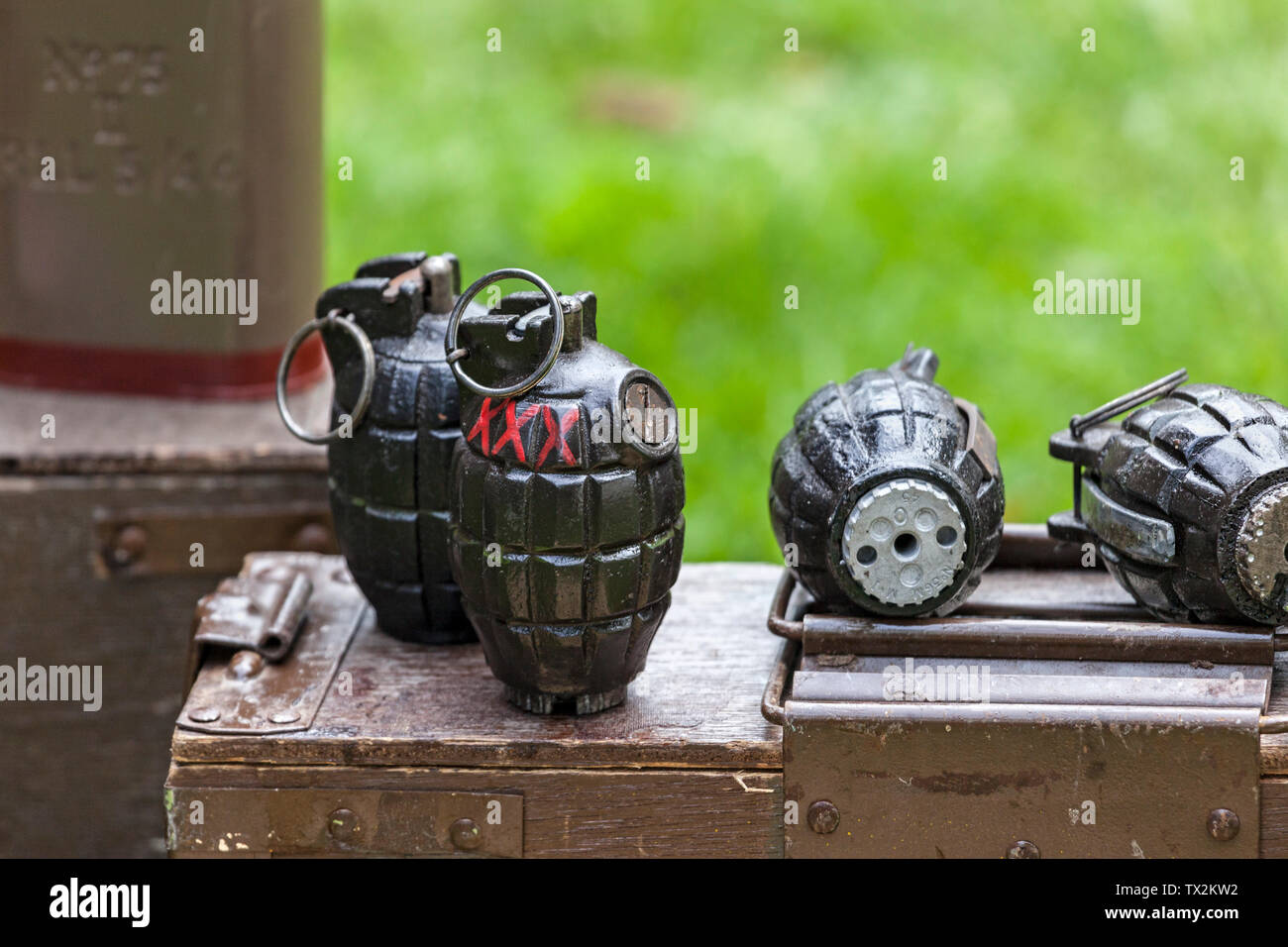 Ww2 grenade hi-res stock photography and images - Alamy