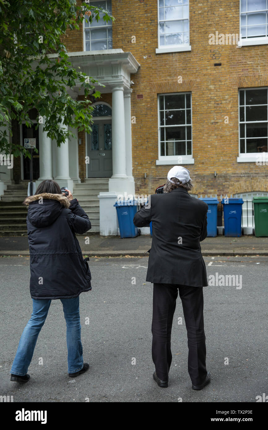 Press photographers outside the residential address of Boris Johnson MP ...