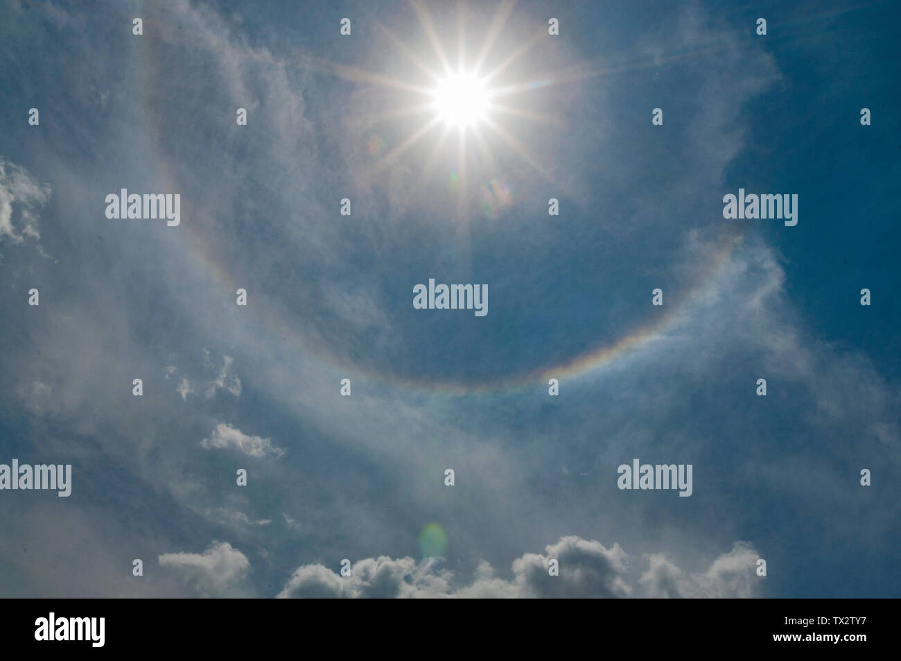 Orange yellow halo around sun hi-res stock photography and images - Alamy