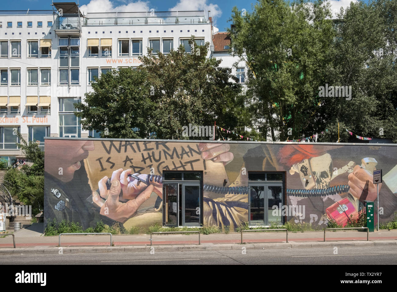 Human right hi-res stock photography and images - Alamy