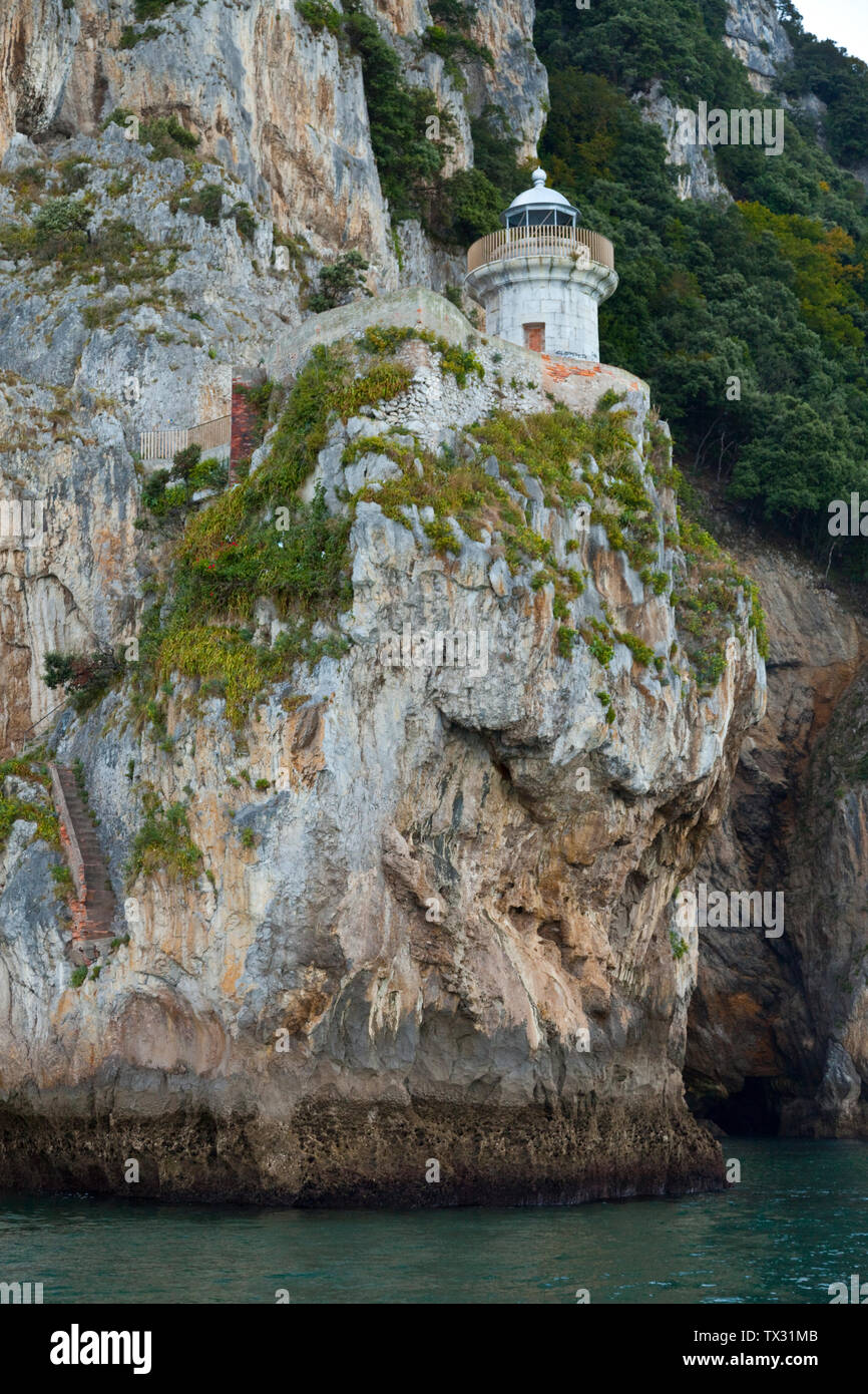 Faro del caballo santoña hi-res stock photography and images - Alamy