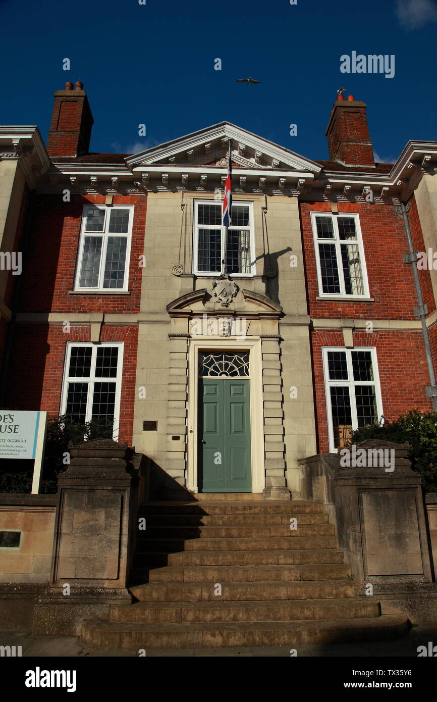 Hichester hi-res stock photography and images - Alamy