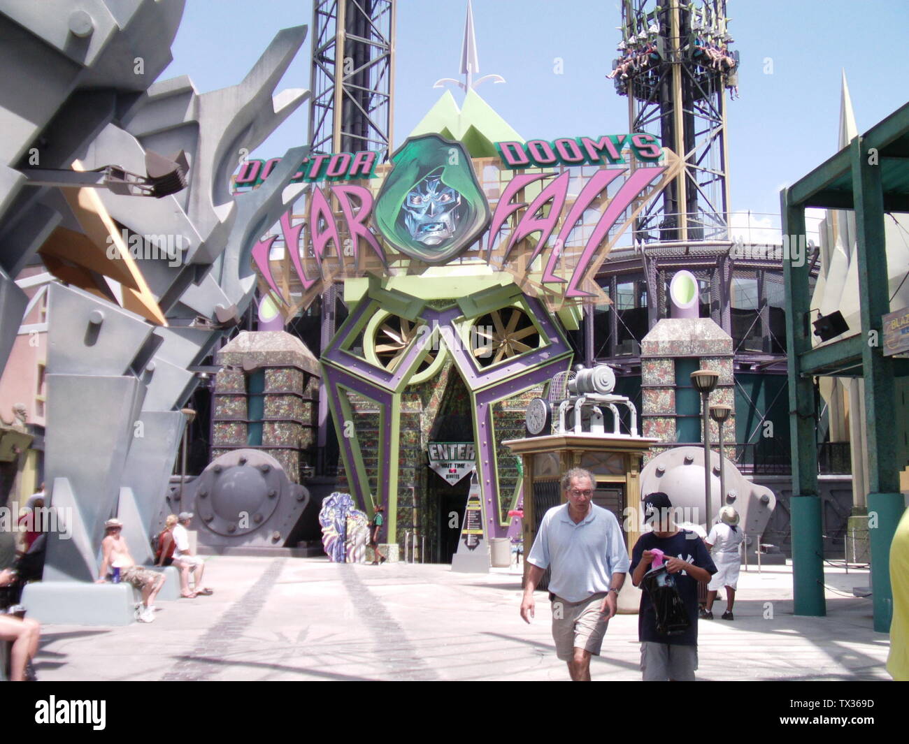 Doctor dooms hi-res stock photography and images - Alamy