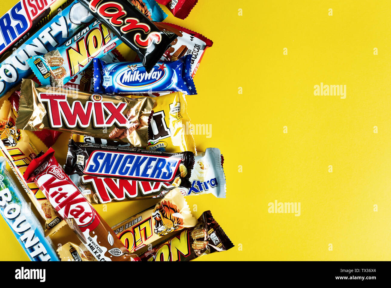 Bounty Chocolate Bar Wrapper High Resolution Stock Photography and ...