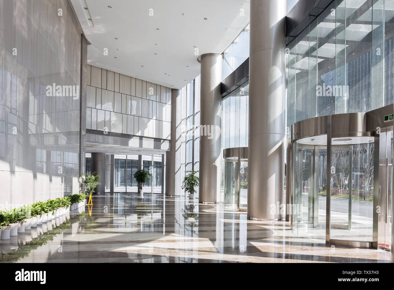empty hall in the modern office building Stock Photo - Alamy
