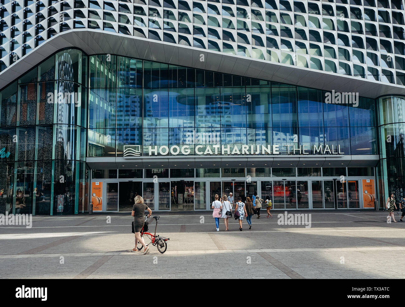 Utrecht, Netherlands - June 2, 2019: entrance of Hoog Catharijne ...