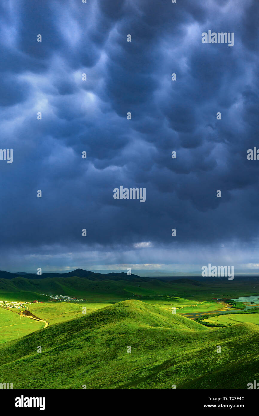 Outdoor rainstorms hi-res stock photography and images - Alamy