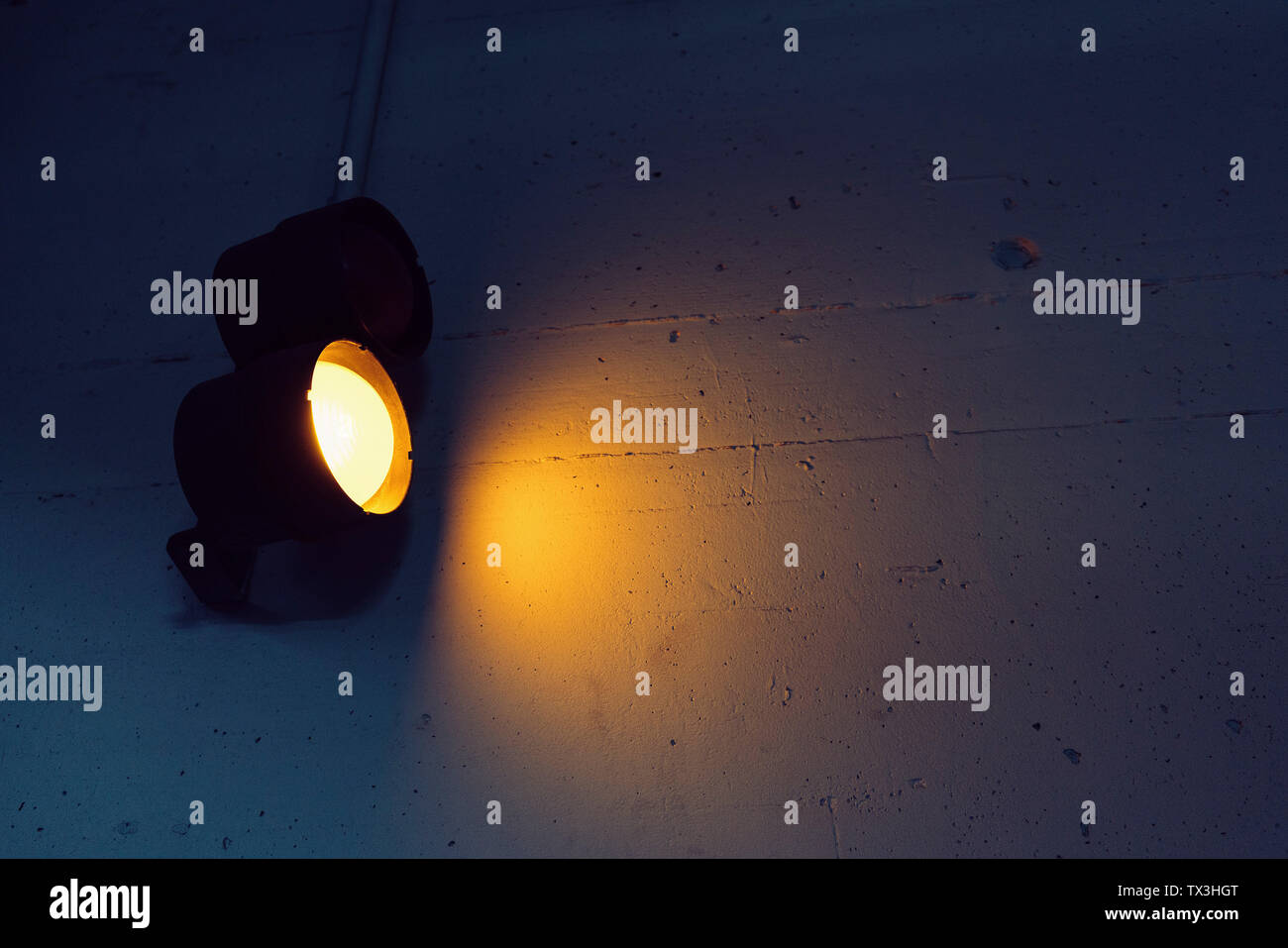 Yellow subway light in tunnel Stock Photo - Alamy