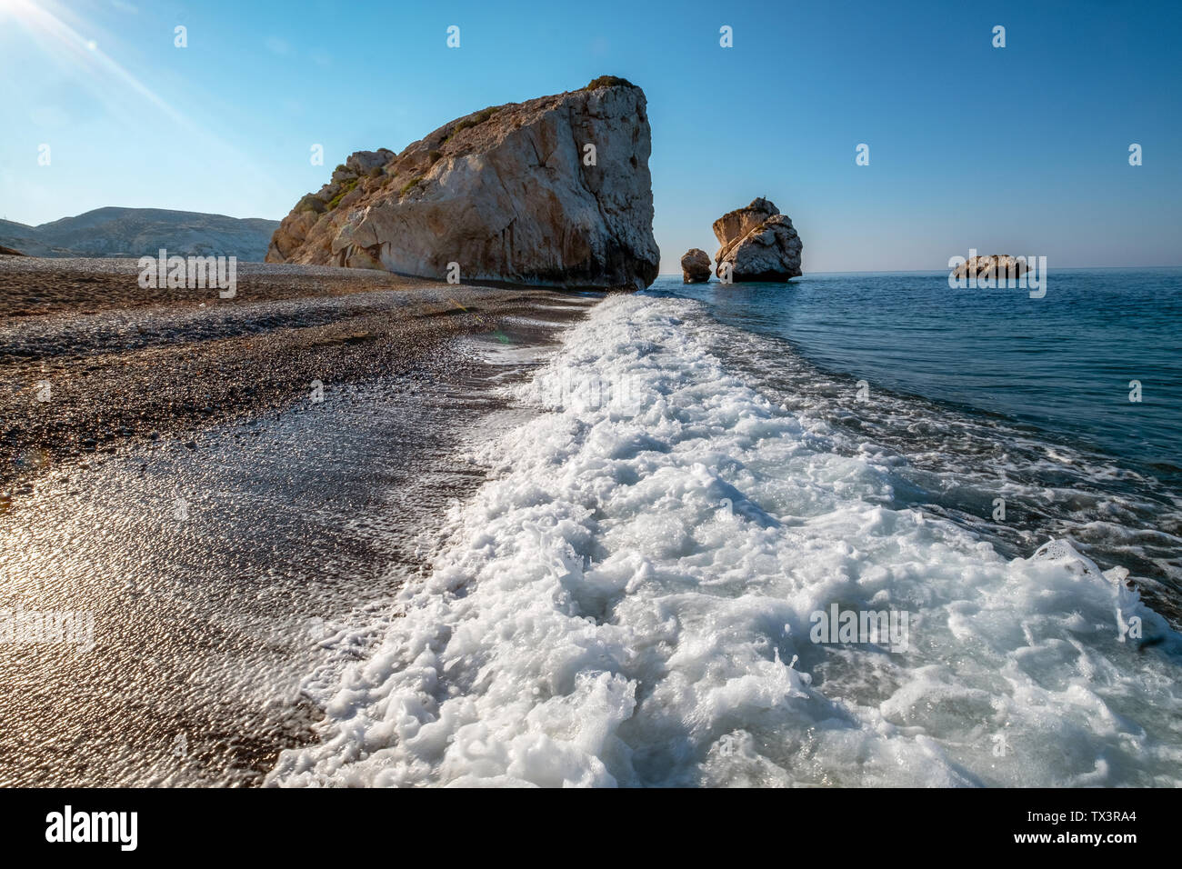 Aphrodite greek goddess hi-res stock photography and images - Alamy