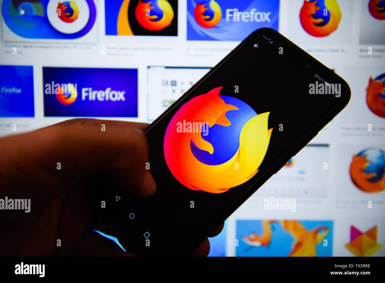 Mozilla firefox logo hi-res stock photography and images - Alamy