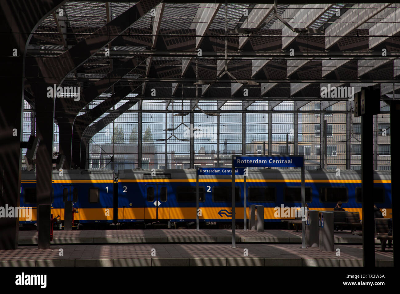 Rotterdam centraal eurostar hi-res stock photography and images - Alamy