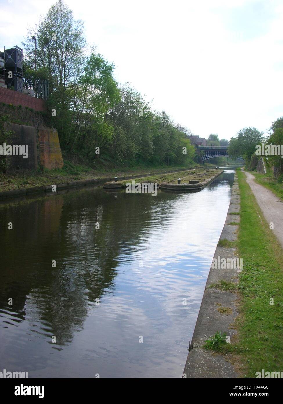 Birmingham New Main Line Canal High Resolution Stock Photography and ...