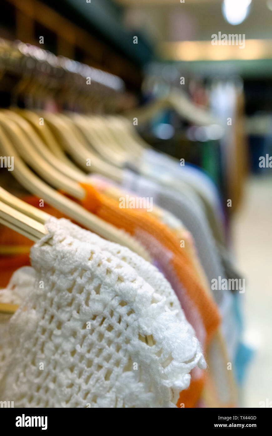 Vintage clothes rail hi-res stock photography and images - Alamy