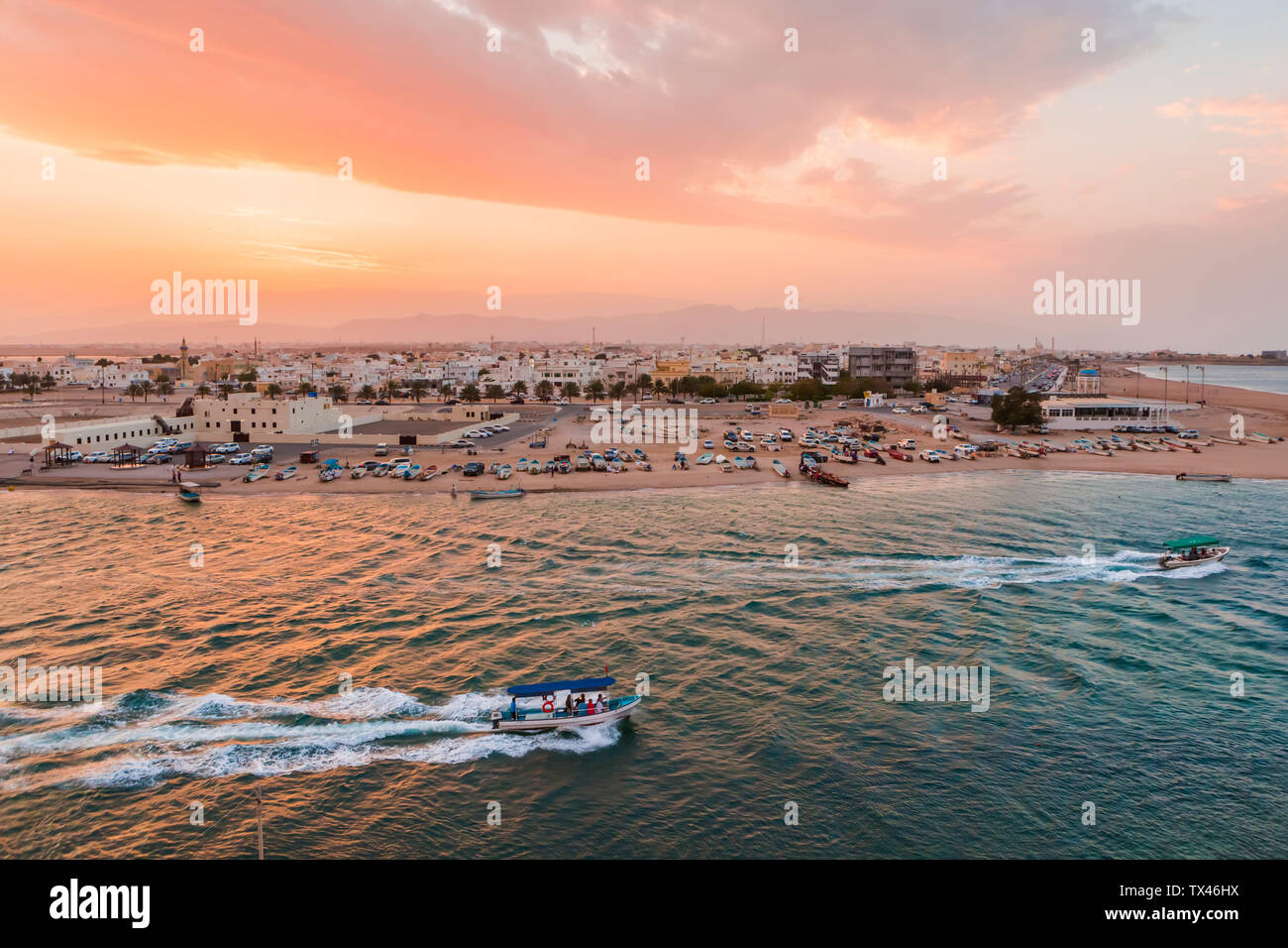 Oman sea hi-res stock photography and images - Alamy