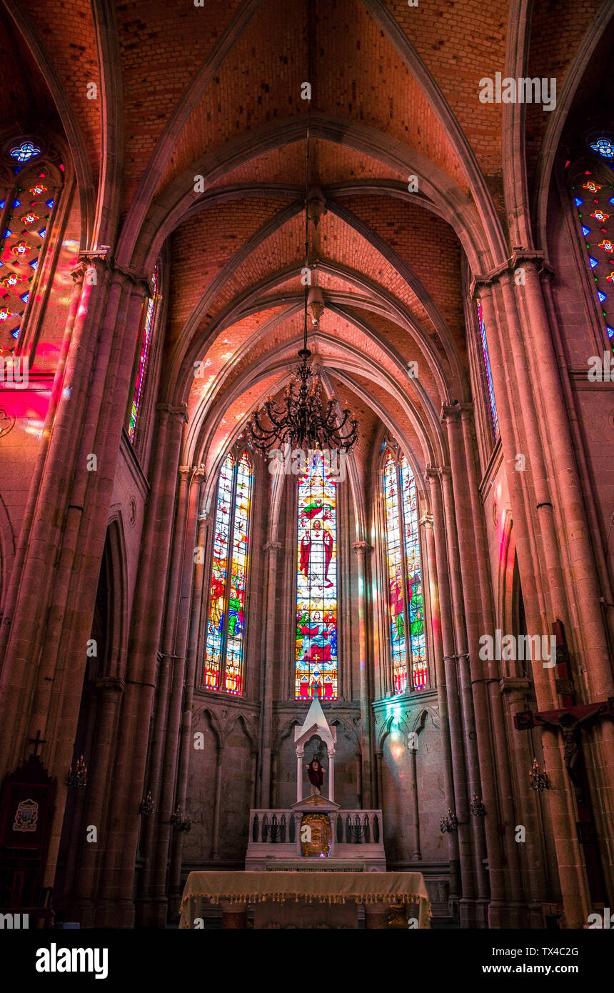 Inside the Stone Room Cathedral Stock Photo - Alamy