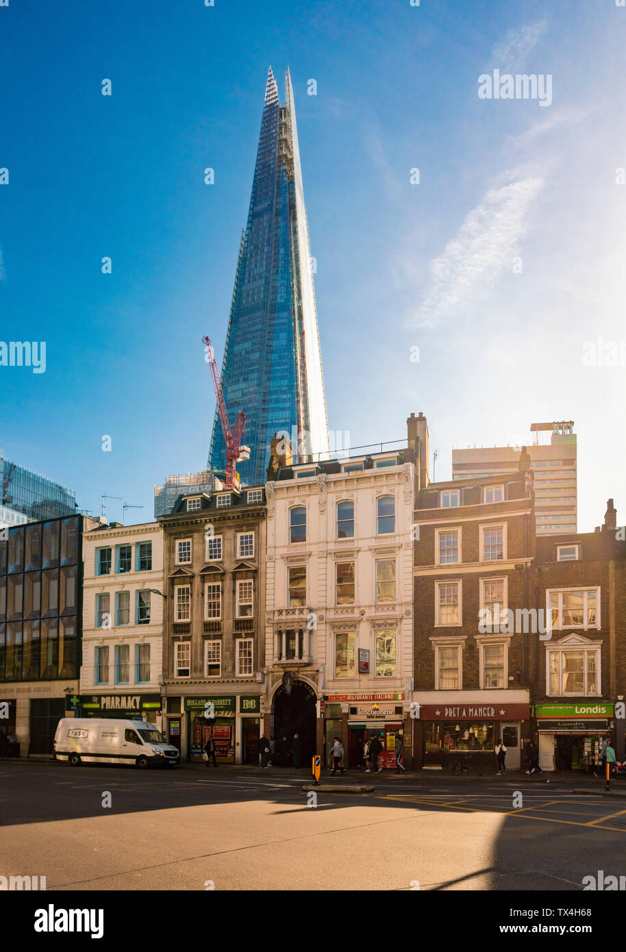 London borough hi-res stock photography and images - Alamy